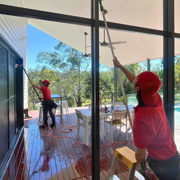 Sparkle Window Cleaning | Brisbane's #1 Rated Window Cleaners